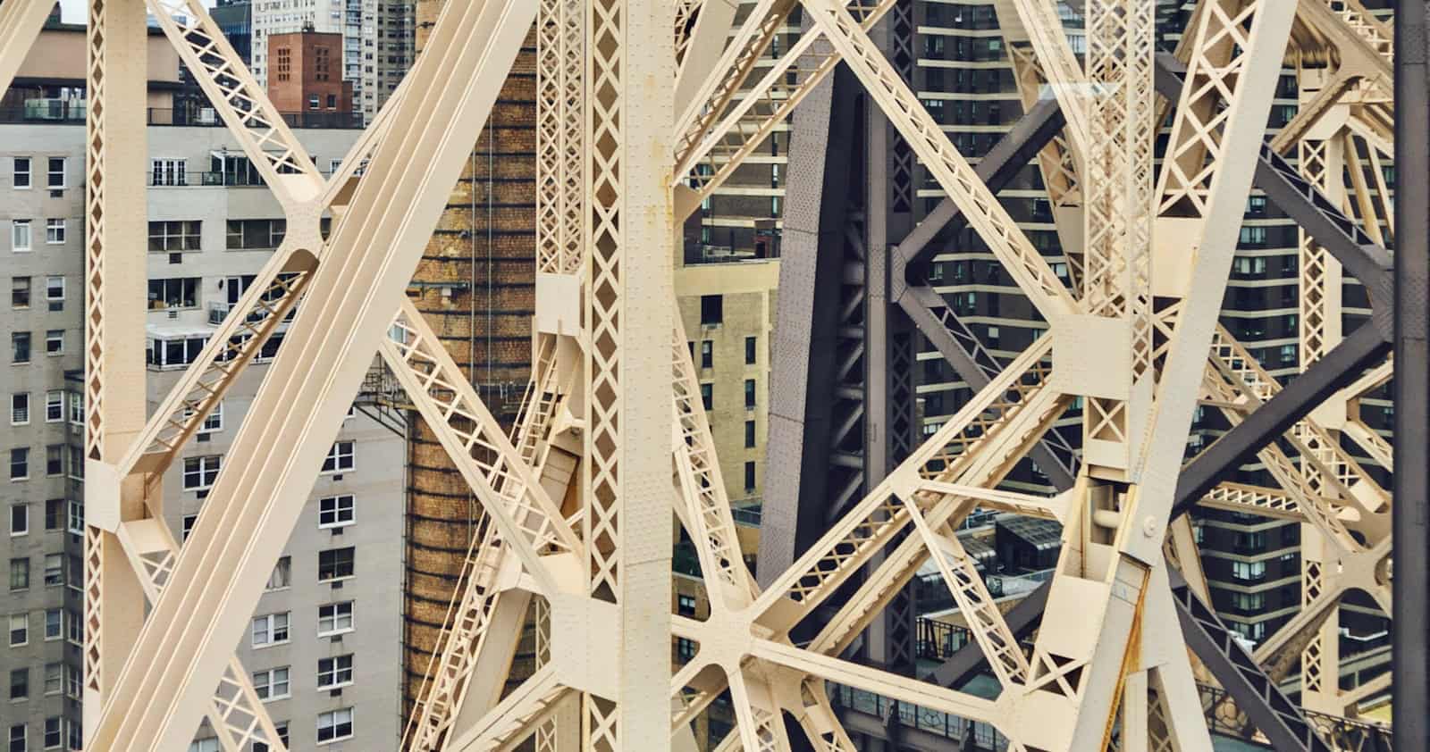 Steps to Secure Steel Road Plates for Construction